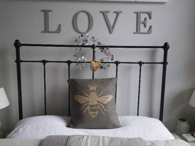 Hand Printed Queen Bee Cushion Cover - Etsy