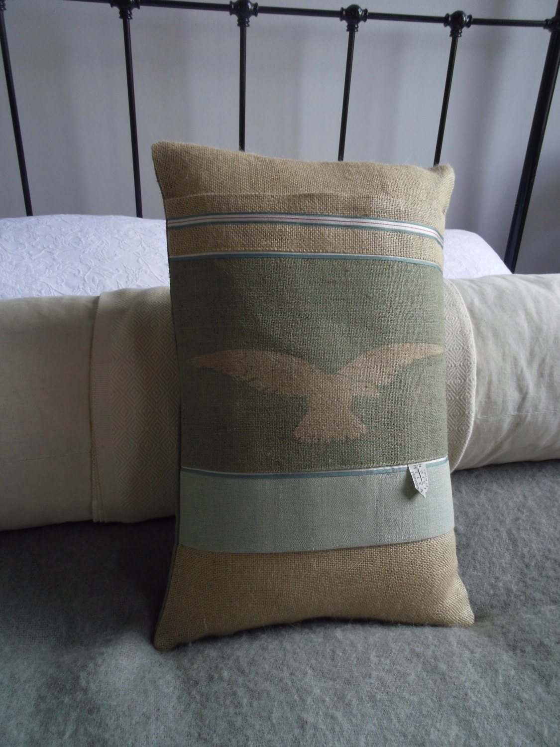 Retro handprinted bullseye /RAF ensign cushion cover | Etsy