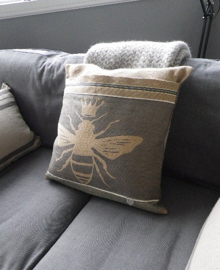Hand Printed Queen Bee Cushion Cover - Etsy