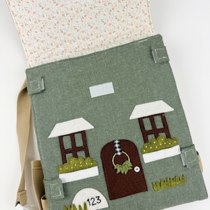 Pocket Pals Dollhouse Backpack, Portable Dollhouse, Fabric Dollhouse ...