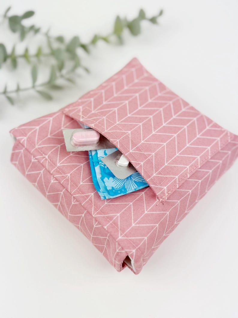 PAD & TAMPON Travel Case, Tampon Case Sewing Pattern, Pad Tampon Pouch ...