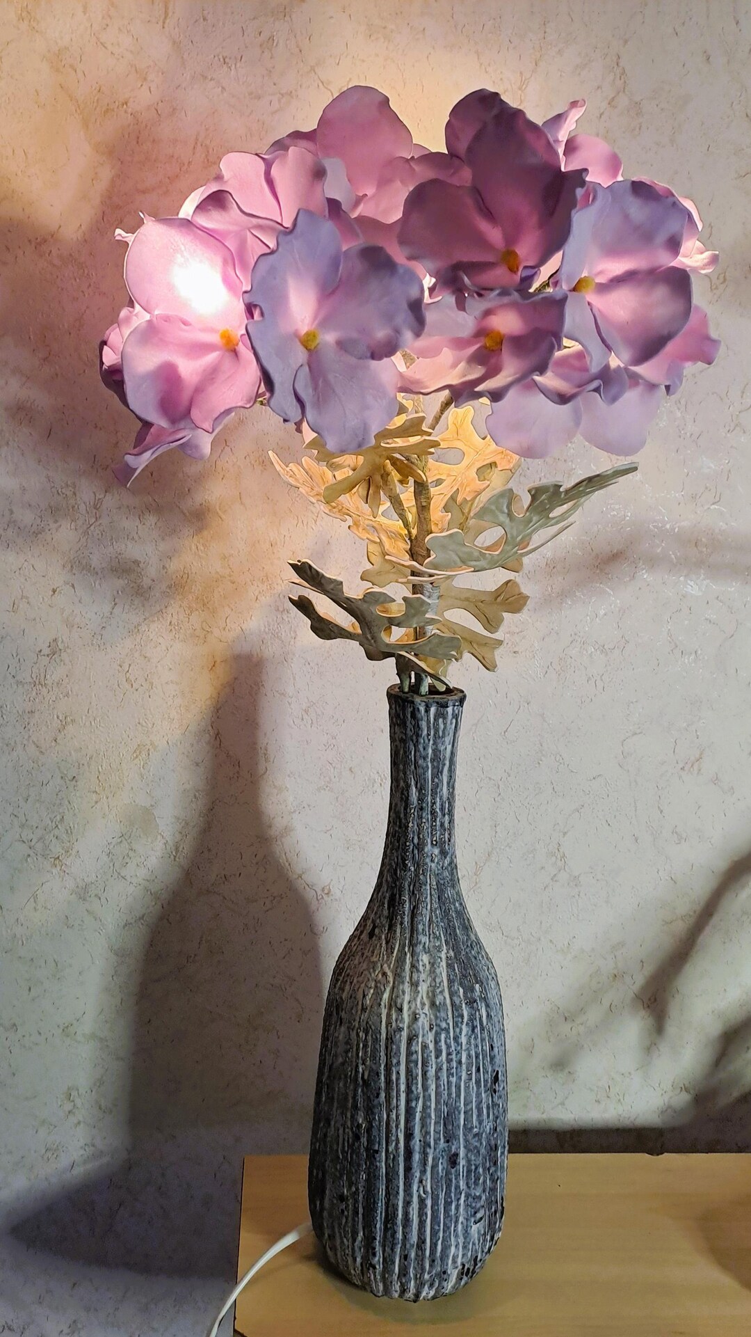 Hydrangea Flower Table Lamp in the Form of Flowers Bouquet Led Night ...