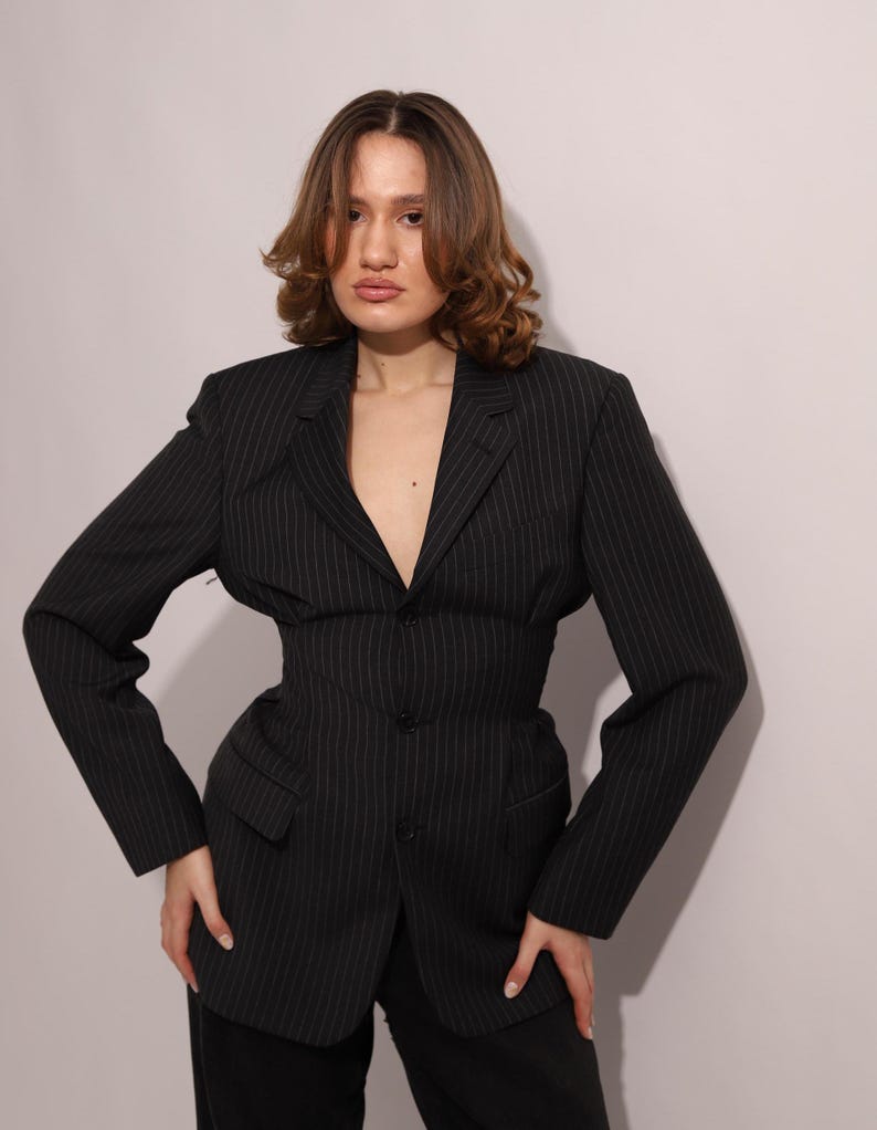 Modern Timeless Tailored Chic Women's Blazer / Reworked Vintage Style ...