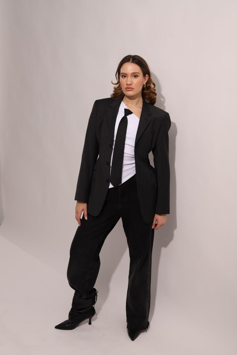 Modern Timeless Tailored Chic Women's Blazer / Reworked Vintage Style ...