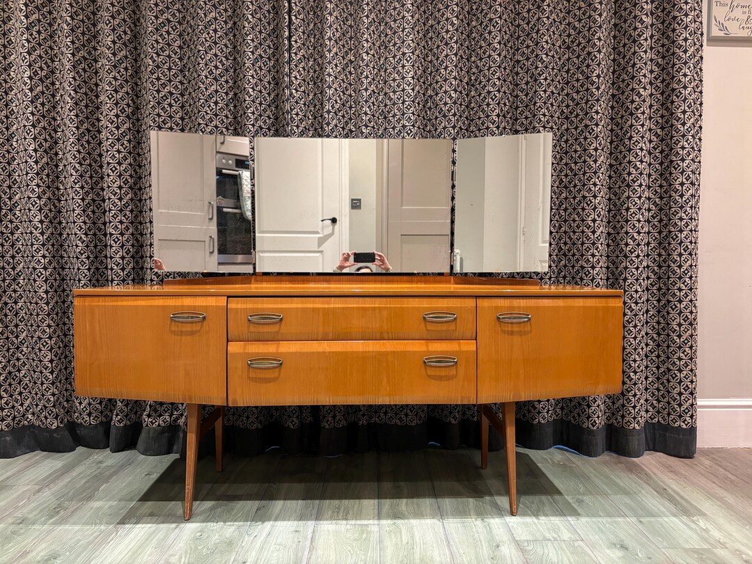 Meredew Vintage Mid-century Dressing Table With Mirror Elegant Retro ...