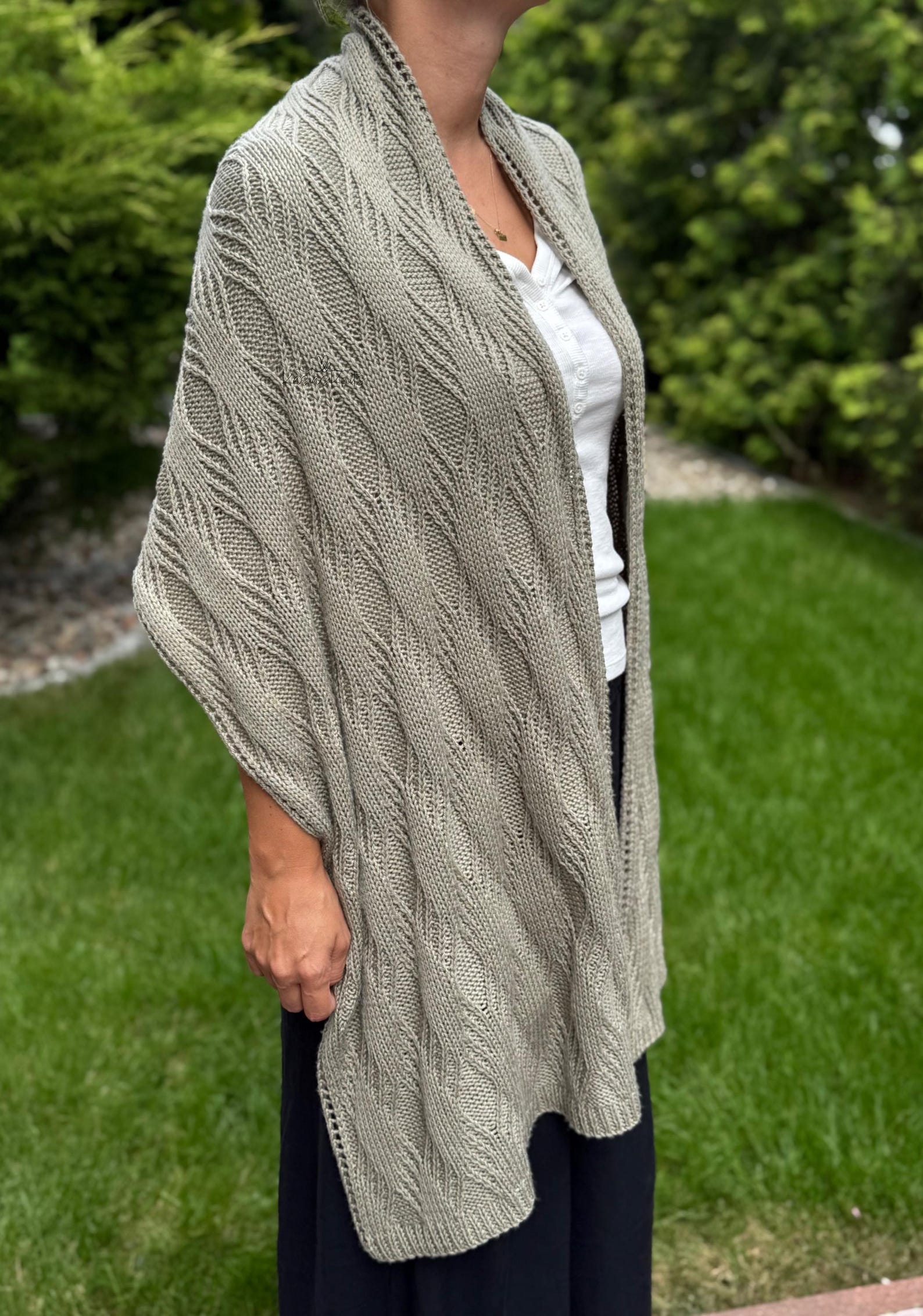Textured Rectangular Shawl Knitting Pattern: Reversible Cable Knit Wrap ...