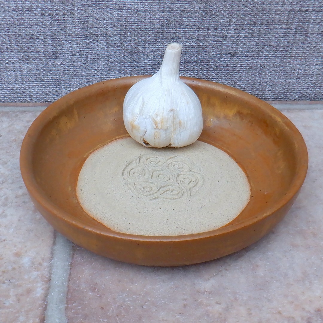 Garlic Grating Dish Grater Bowl for Bread Dipping Hand Thrown Stoneware ...
