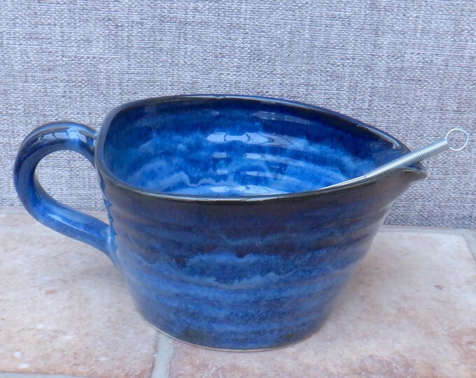 Batter Mixing Pouring Bowl Sauce or Gravy Jug Pitcher Wheelthrown ...