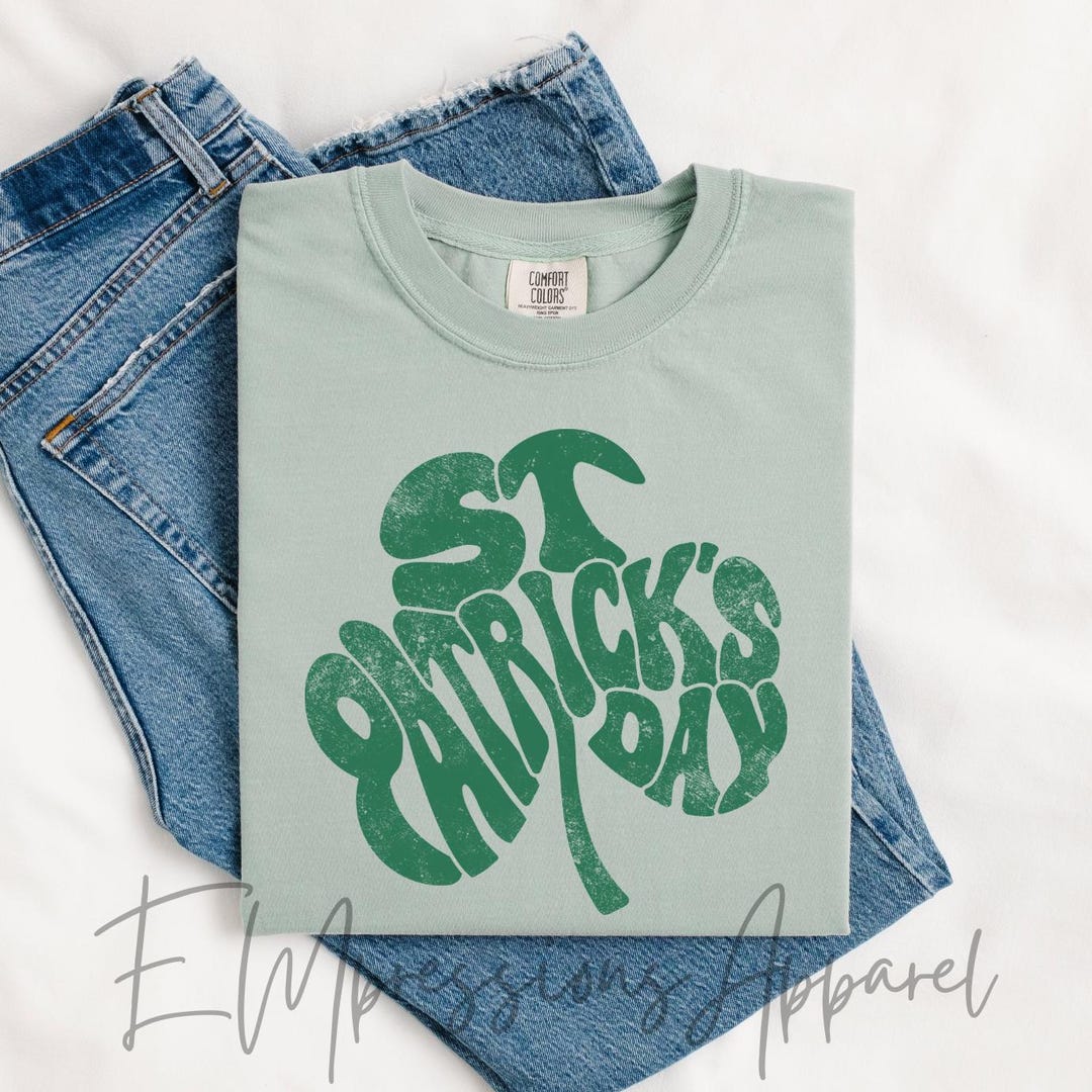 St Patricks Day Shamrock Shirt, Groovy Shamrock Tee, Comfort Colors ...