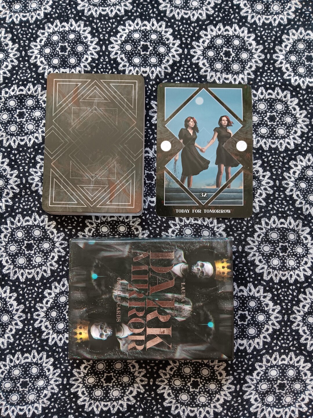 Dark Mirror Oracle Cards Single Card Spread - Etsy