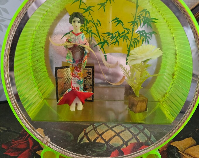 Vintage Japanese Diorama - Mid Century Kitsch, Retro Asian Home Decor ...