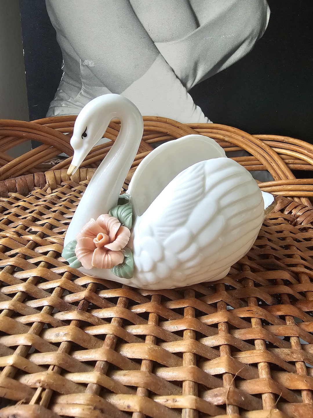 Capodimonte Swan Planter - Etsy