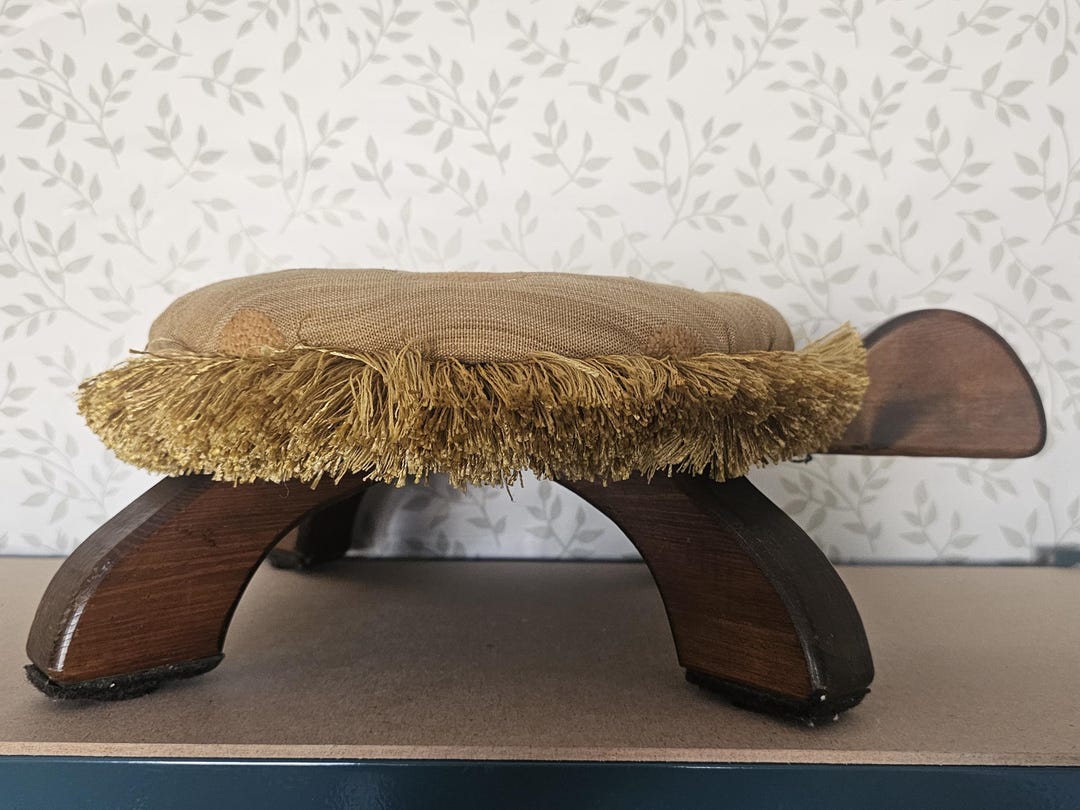 Vintage Turtle Footstool - Etsy