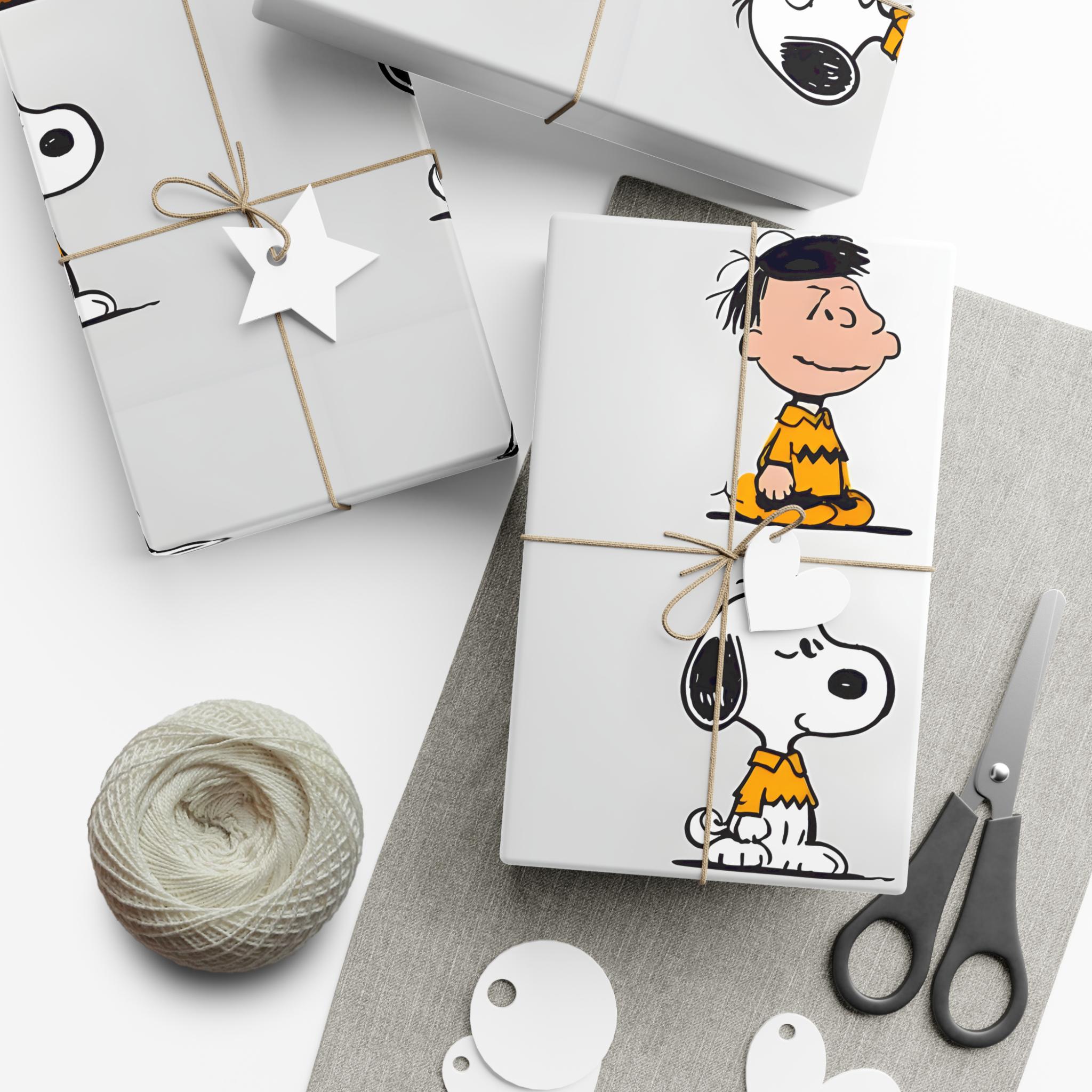 Wrapping Papers: Peanuts Characters Grid Gifts, Christmas, Holidays ...