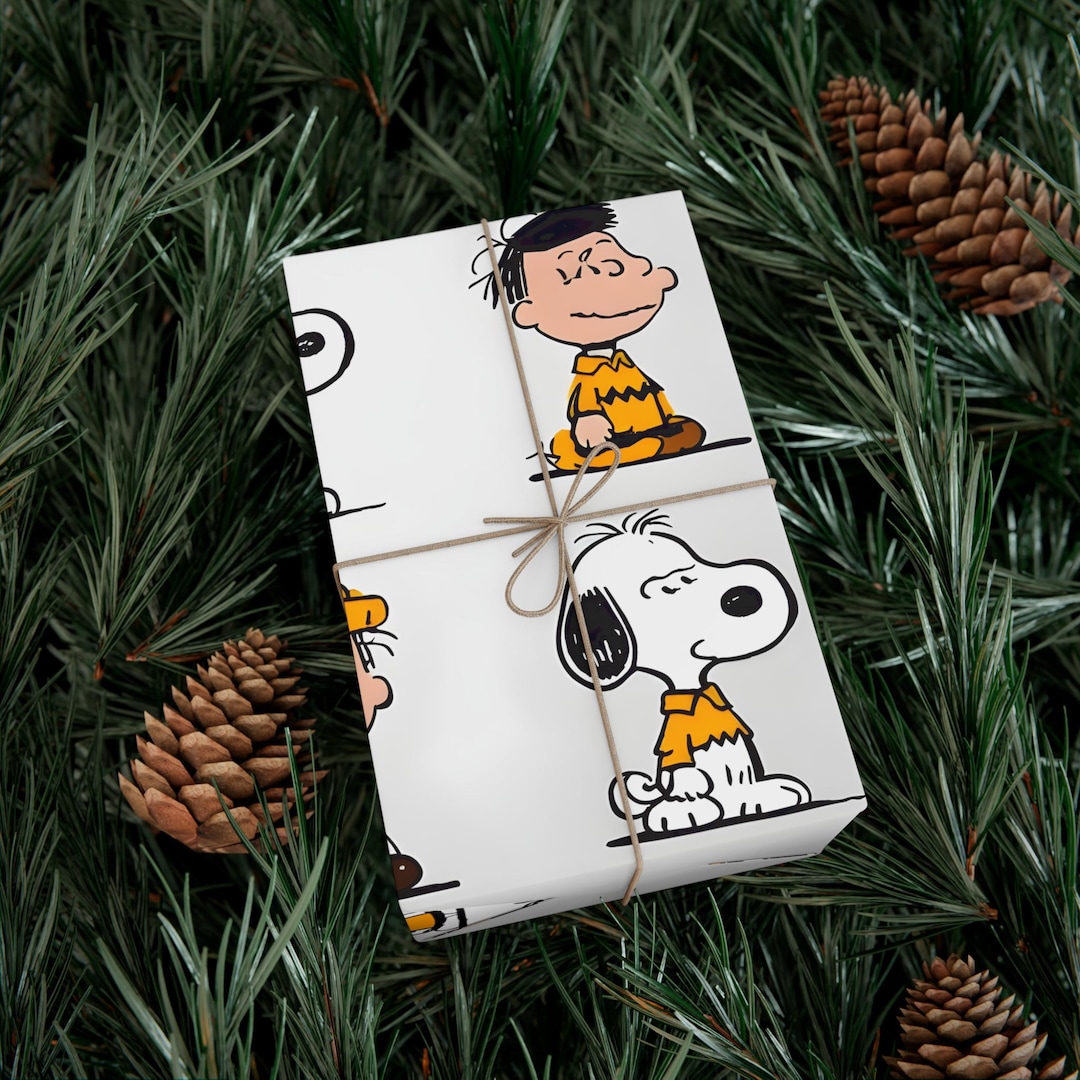 Wrapping Papers: Peanuts Characters Grid Gifts, Christmas, Holidays ...