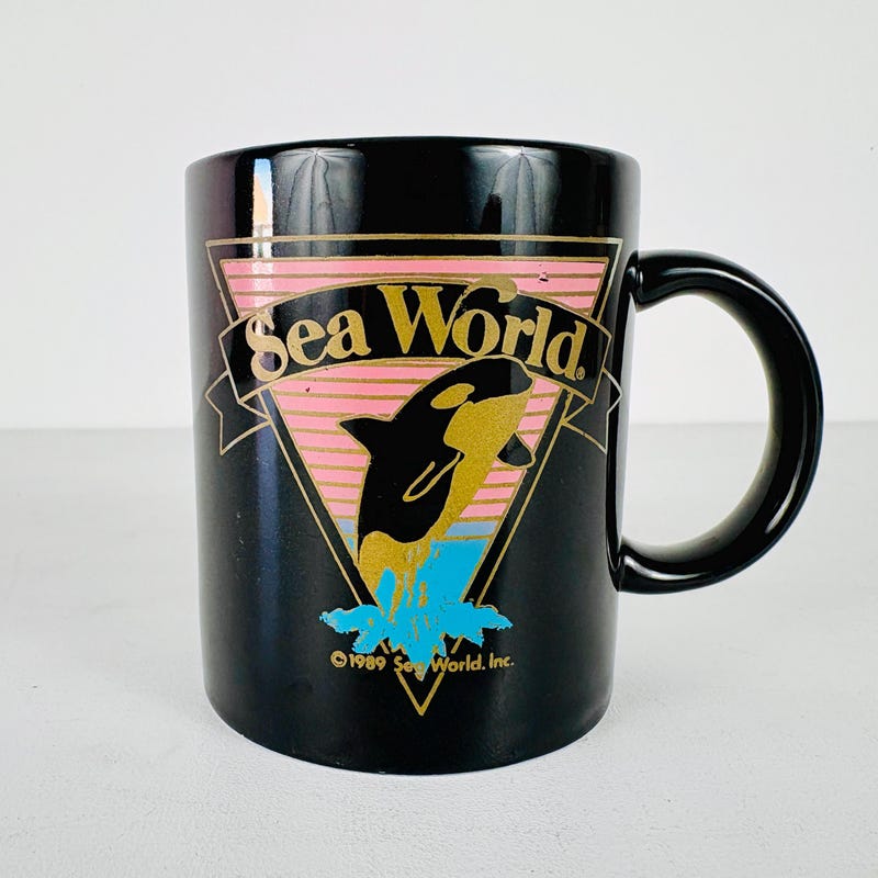 Shamu - Etsy