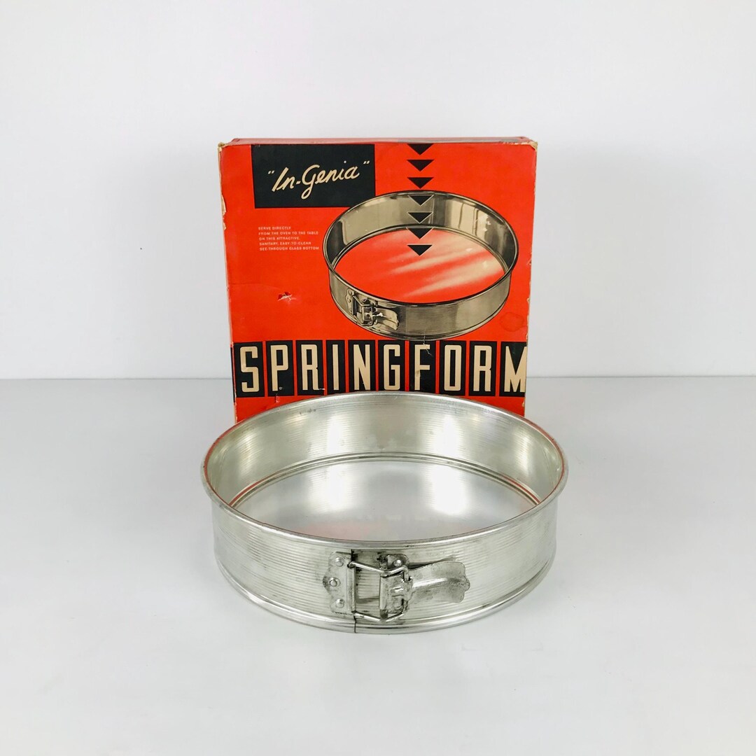 Vintage 1960s Aluminum Springform Pan With Removable Glass Bottom ...