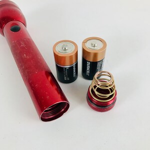 Vintage Mag-lite Aluminum Flashlight With Red Metallic Body, 1990s Mag ...