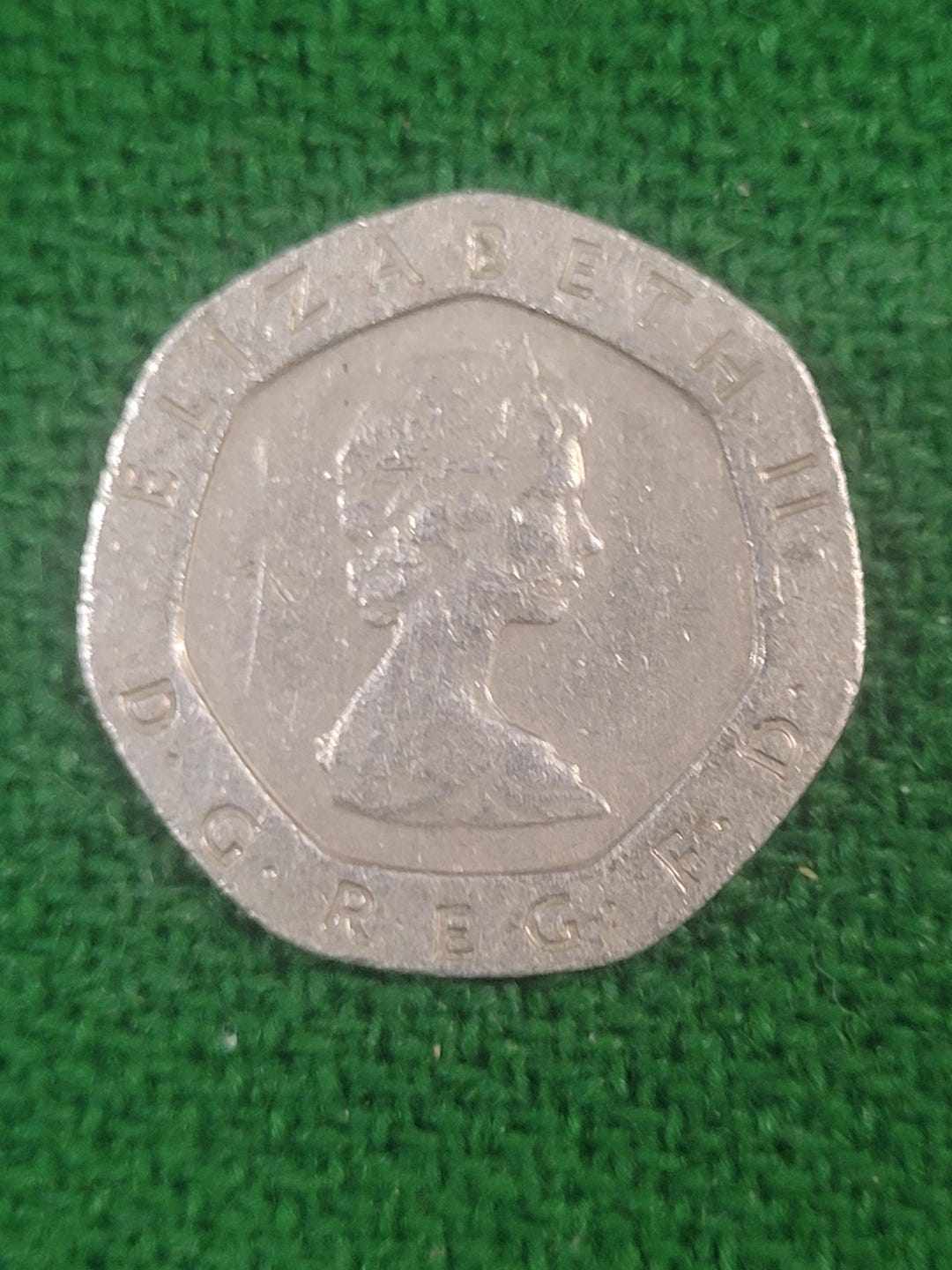 1982 ,20 Pence British Coin - Etsy
