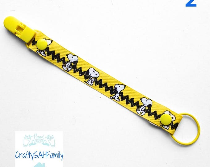 Peanuts Snoopy Pacifier/toy Clip - Etsy