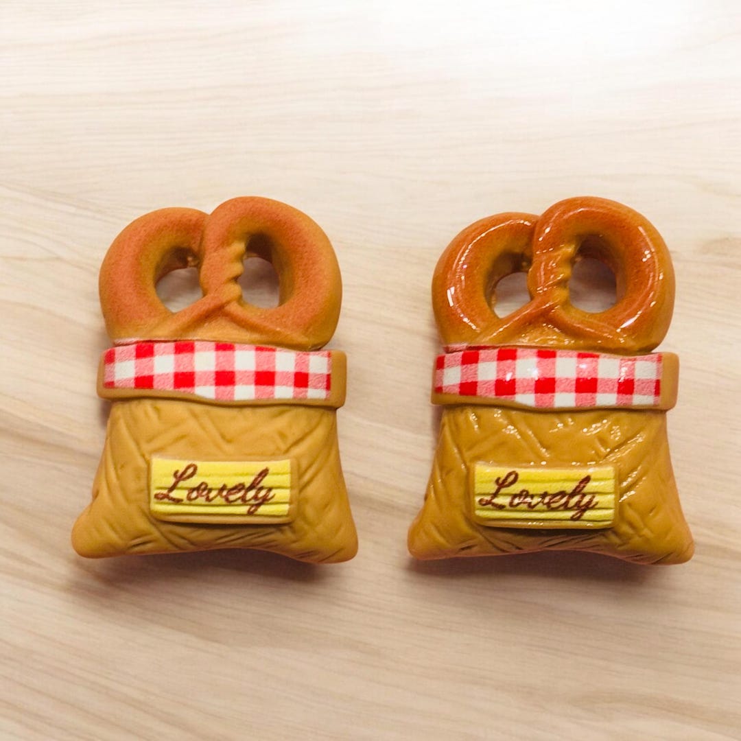 Handmade Pretzel Magnet Set Mini Food Magnets Cute Kitchen Decor ...