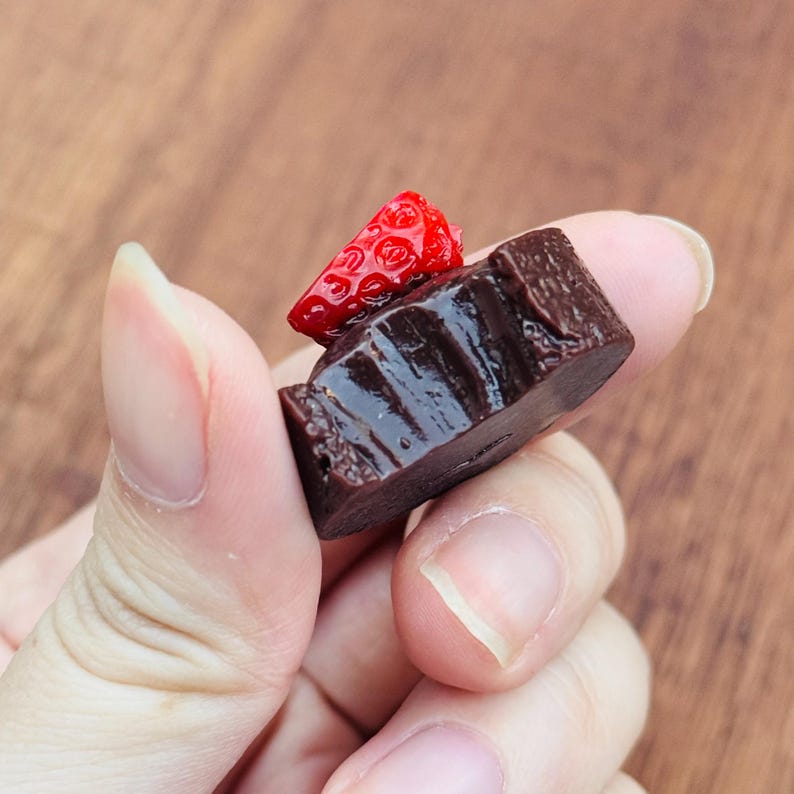 4pcs Chocolate Strawberry Bite Magnets | Handmade Mini Food Decor ...