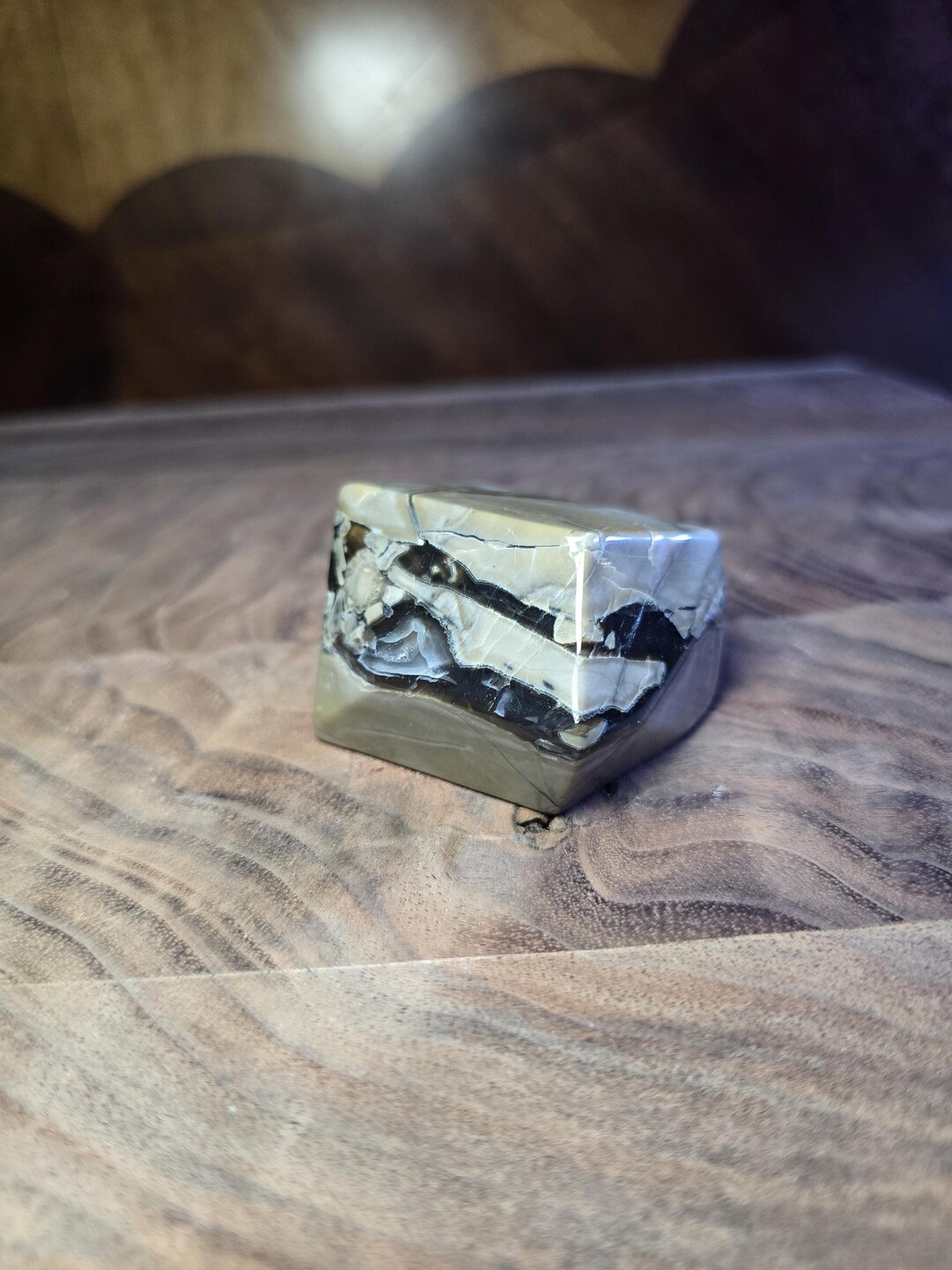 Volcano Agate Chunky Cube UV Reactive - Etsy