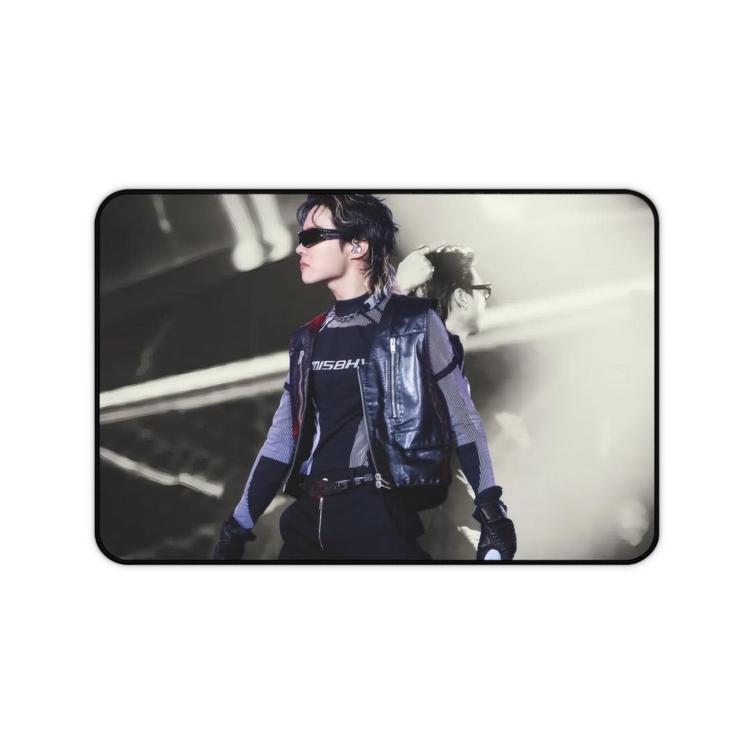 BTS Hobi Jhope Desk Mat - KPOP BTS Desk Mouse Pad Decor for Office ...