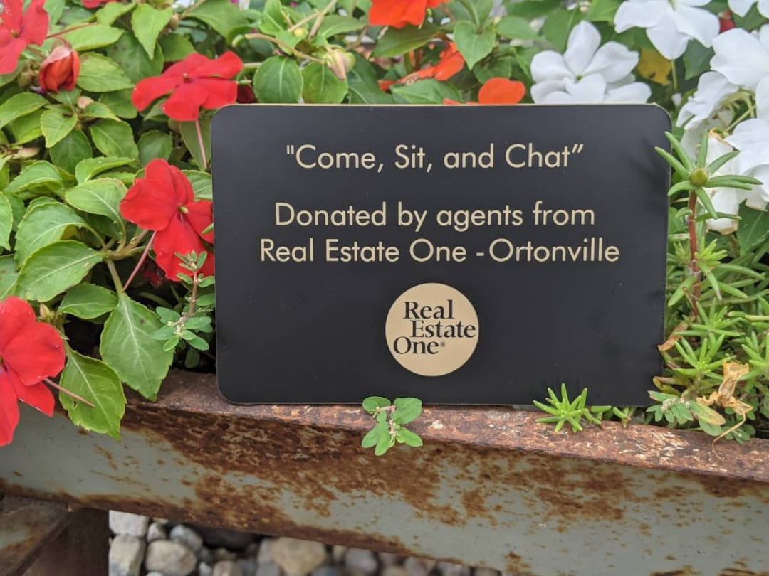 Custom Engraved Memorial Bench Plate for Bench, Donation Outdoor Bench ...