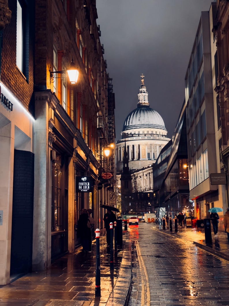 London Urban Street Photography Print Atmospheric Rainy Evening Wall ...