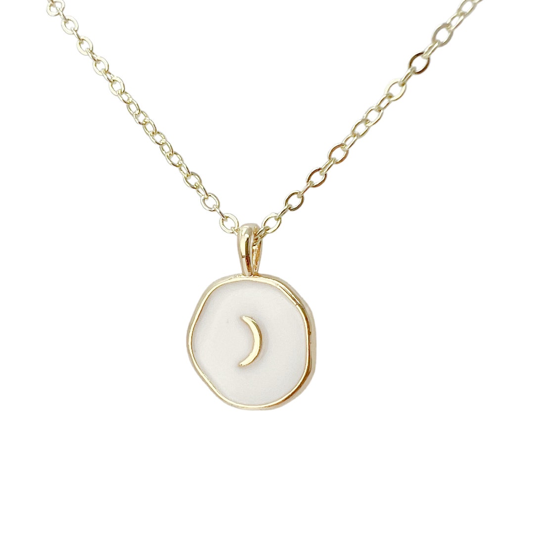 Moon Coin Necklace, Gold Moon Coin, Everyday Aesthetic Necklace, Best ...