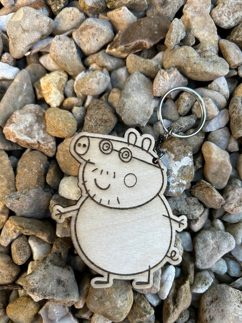 Personalized Peppa Pig Wooden Keyring: Family Keychain - Etsy