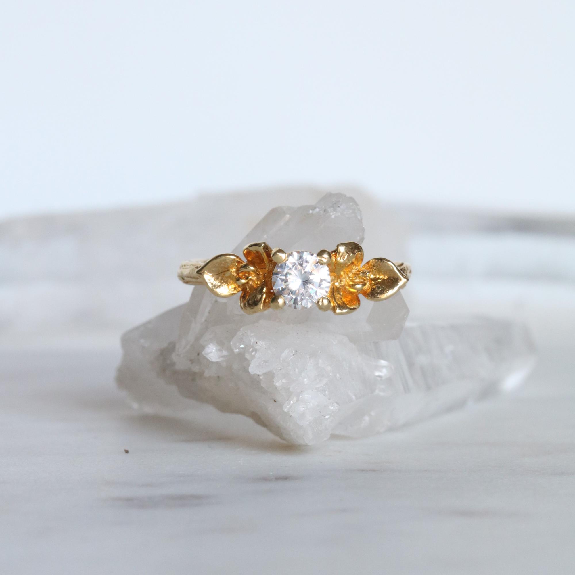 Floral Diamond Engagement Ring, Solid Gold Flower Proposal Ring - Etsy