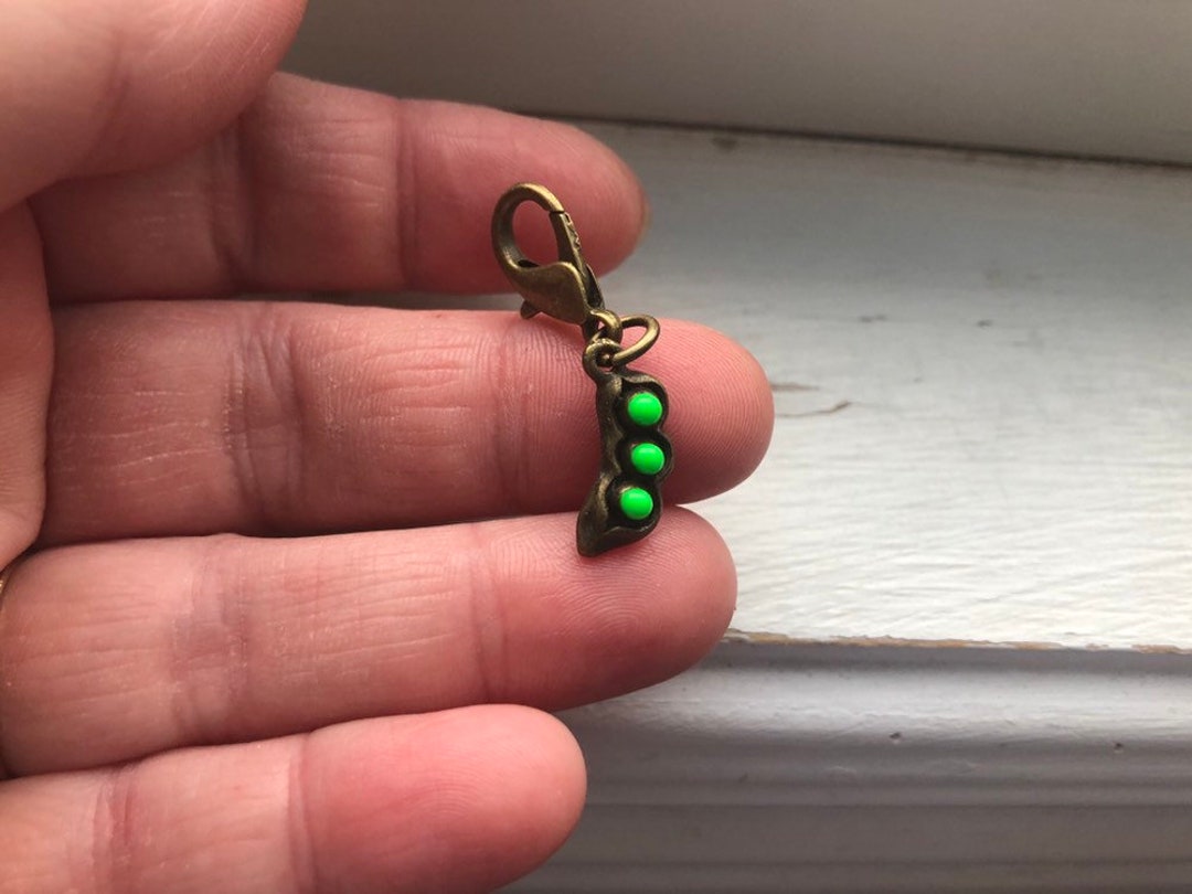 Peas in A Pod Zipper Pull-three Peas in A Pod Purse Dangle - Etsy