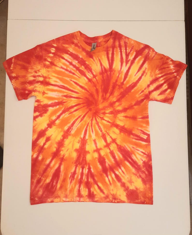 Tie-dye T-shirt, Red Orange & Yellow, Size Medium - Etsy