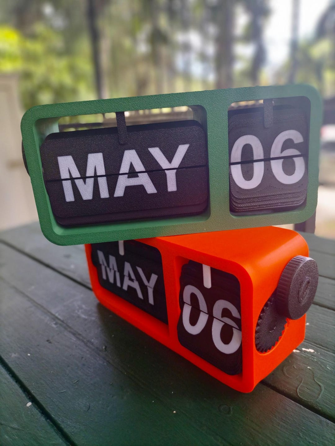 3D Printed Perpetual Flip Desk Calendar, Retro Mechanical Day and Month ...