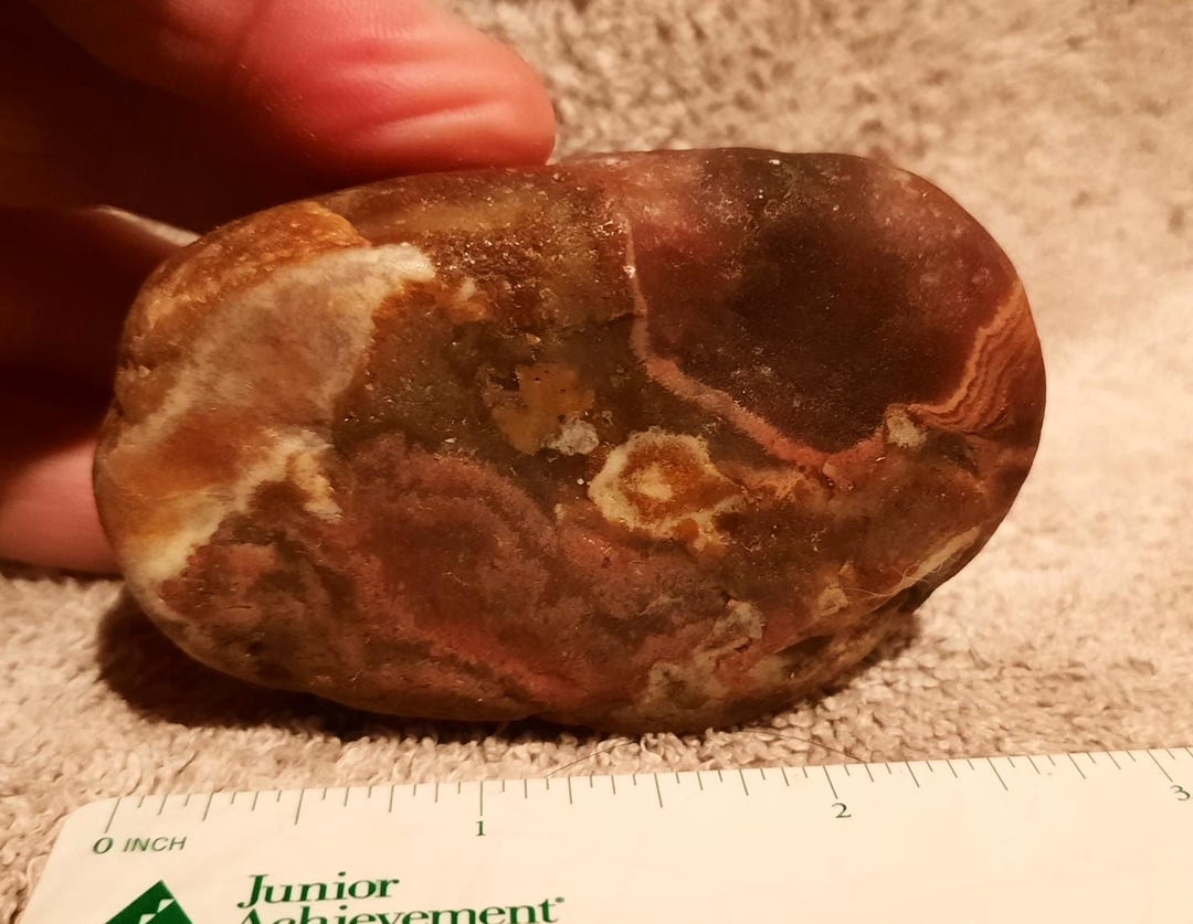 Marroon Agatized Stone With Quartzy Properties - Etsy