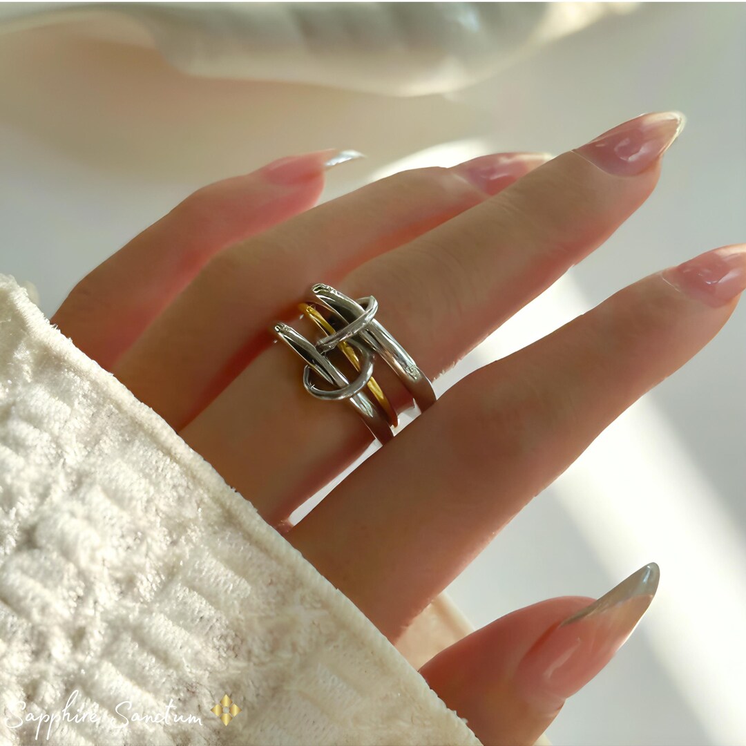 Two Tone Ring Interlocking Bands, Luxurious Gift for Her, Stainless ...