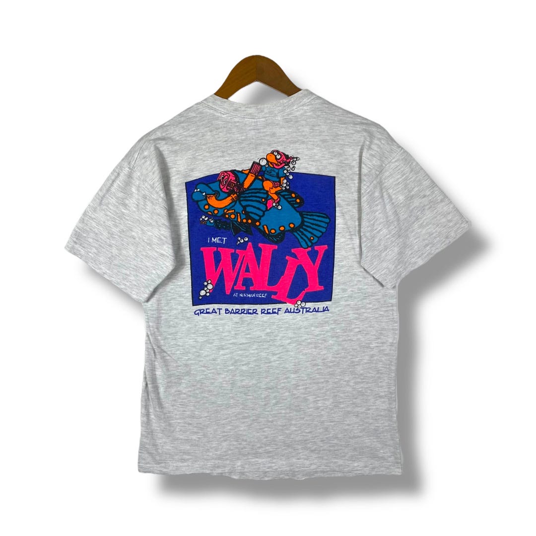 Rare!! Vintage 90's WALLY Great Barrier Reef Australia Graphic Tee ...