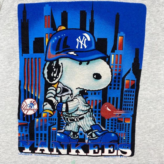 Rare!! Vintage 90's SNOOPY YANKEES MLB Cartoon Graphi… - Gem