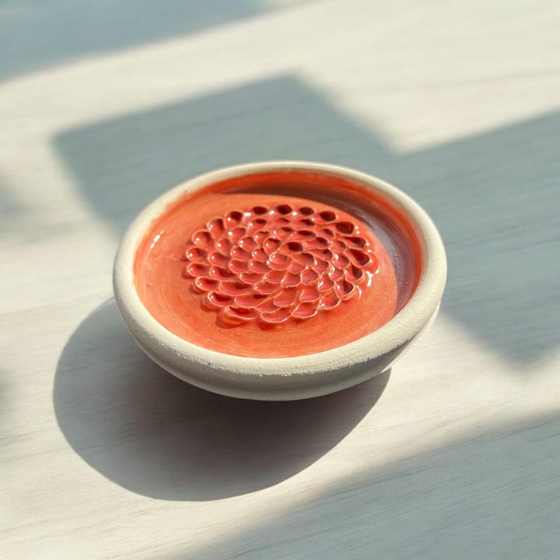 Olive Oil Bottle and Garlic Grater Combo Lots of Color Options Great ...