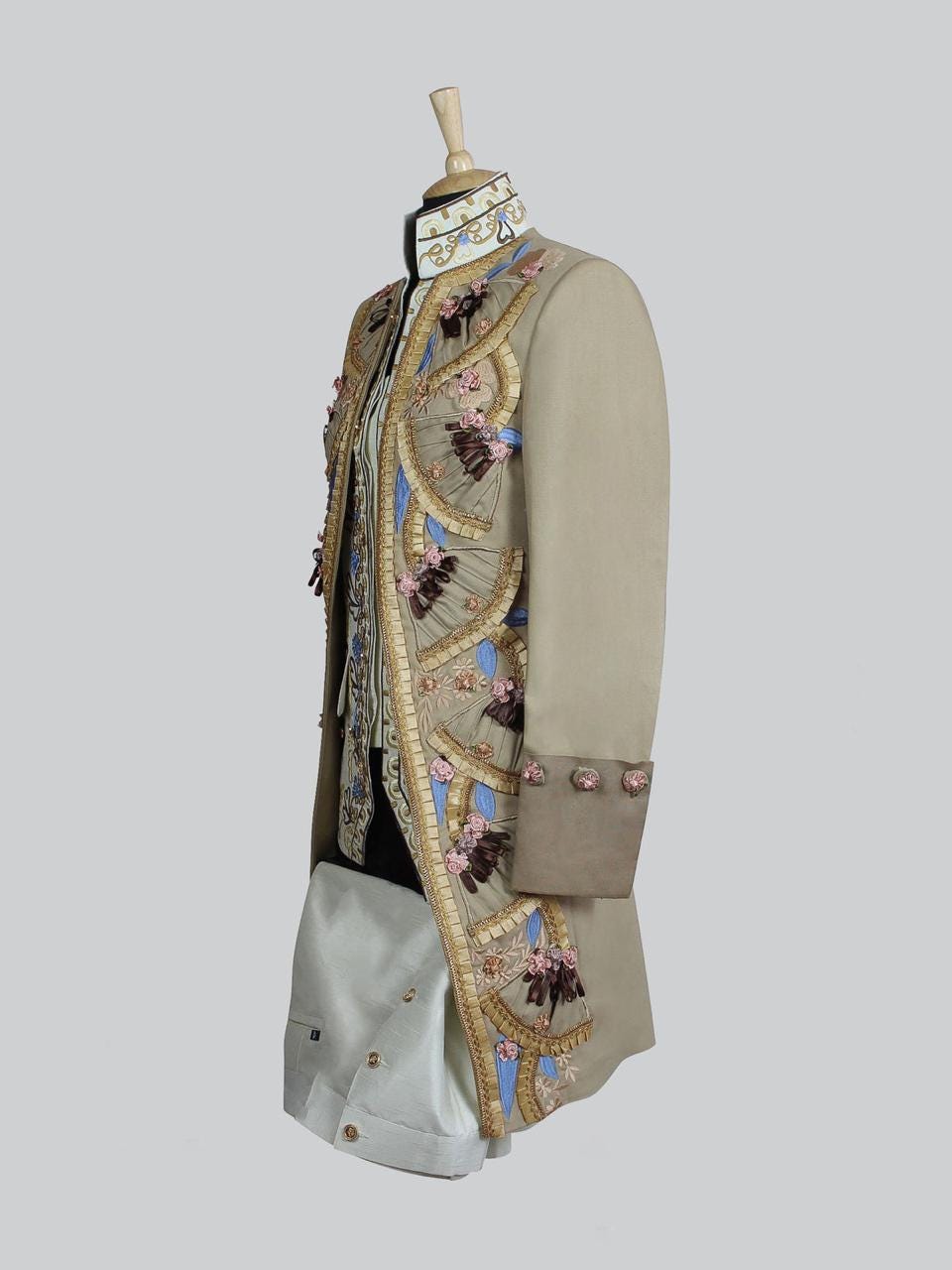 Men's Bespoke 3 Piece Wedding Suit Historical Period Carnival Long Coat ...