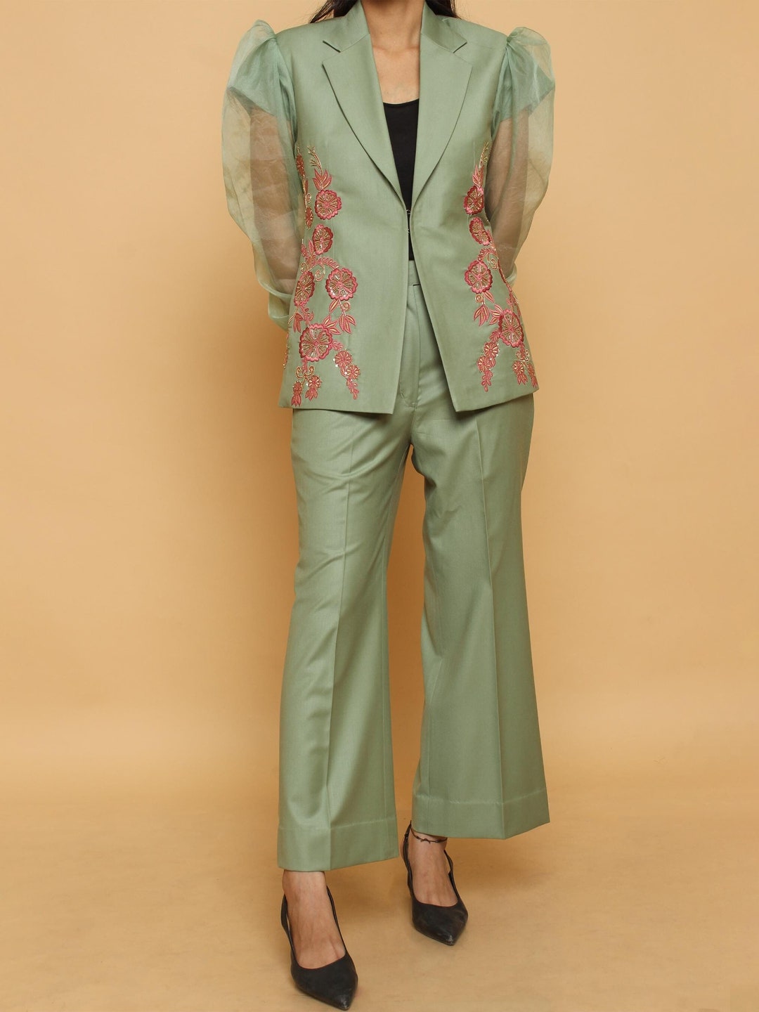 Women Tailor Made Green 2 Piece Suit Single Breasted Notch Lapel ...