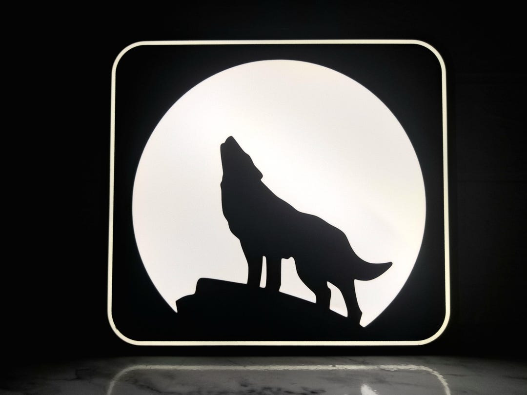 Wolf Howling at Moon LED Night Light – 3D Printed USB Animal Lamp ...