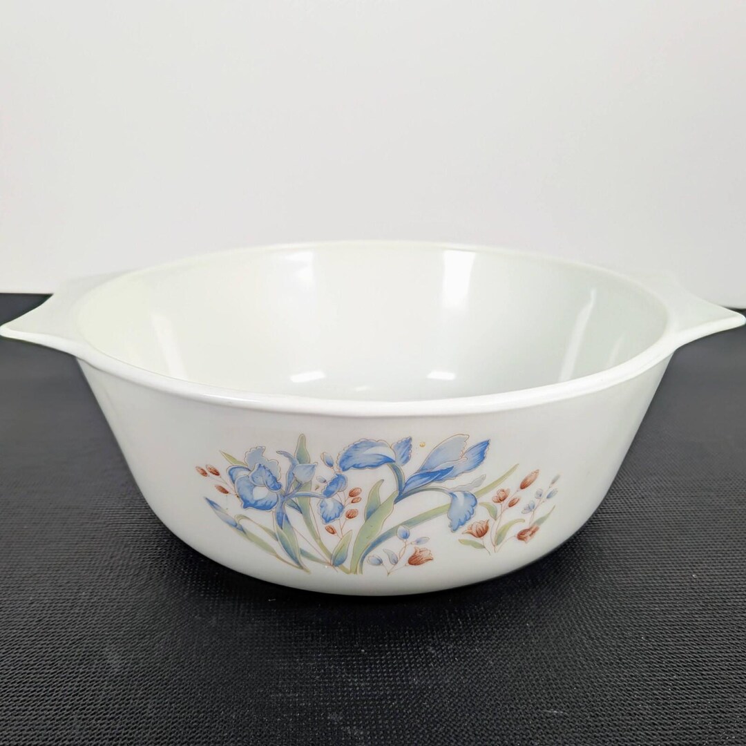 Vintage Pyrex Blue Iris Round Milk Glass Casserole Dish England *no Lid ...