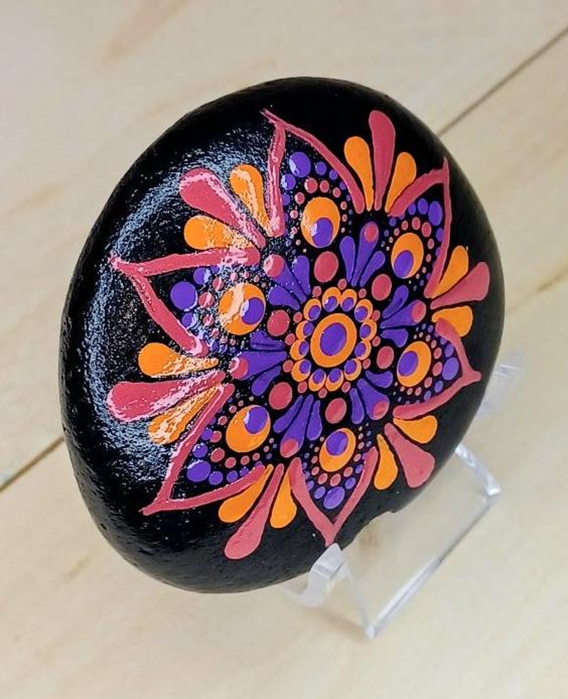 Small Dot-painted Mandala Rock Hand-painted Meditation Stone ...