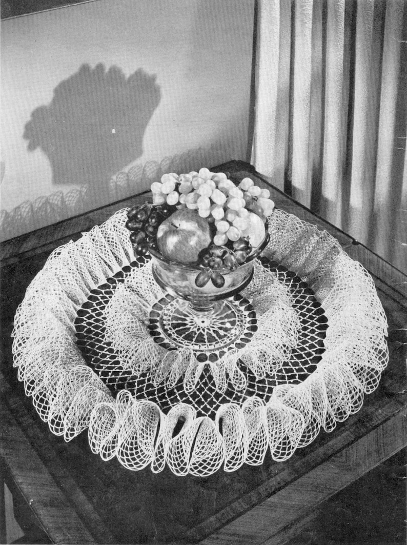 Party Frills Ruffled Crochet Doilie Pattern 22 " When Finished PDF ...