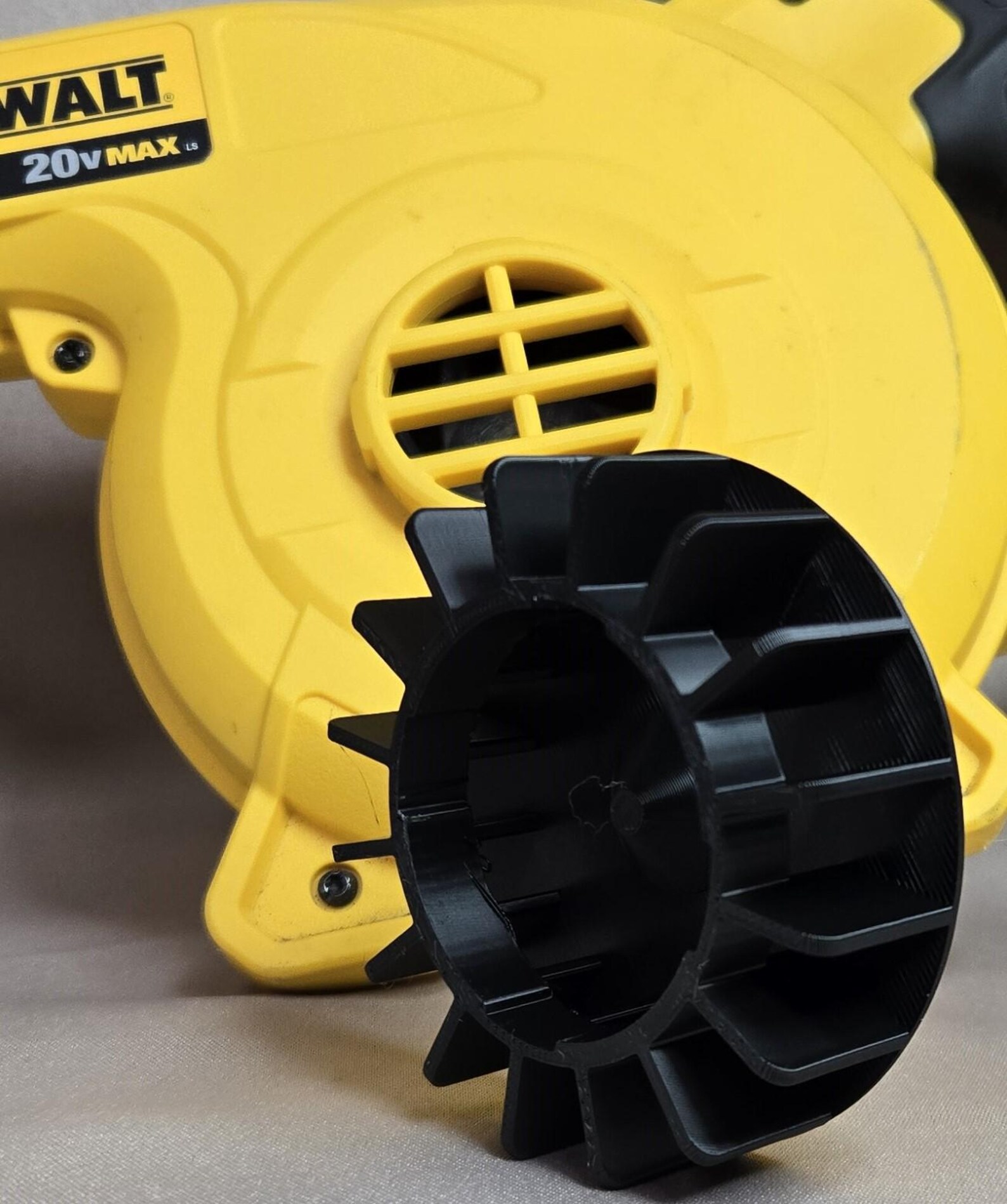 Dewalt Leaf Blower Intake Guard - Clothing Protection - Easy ...