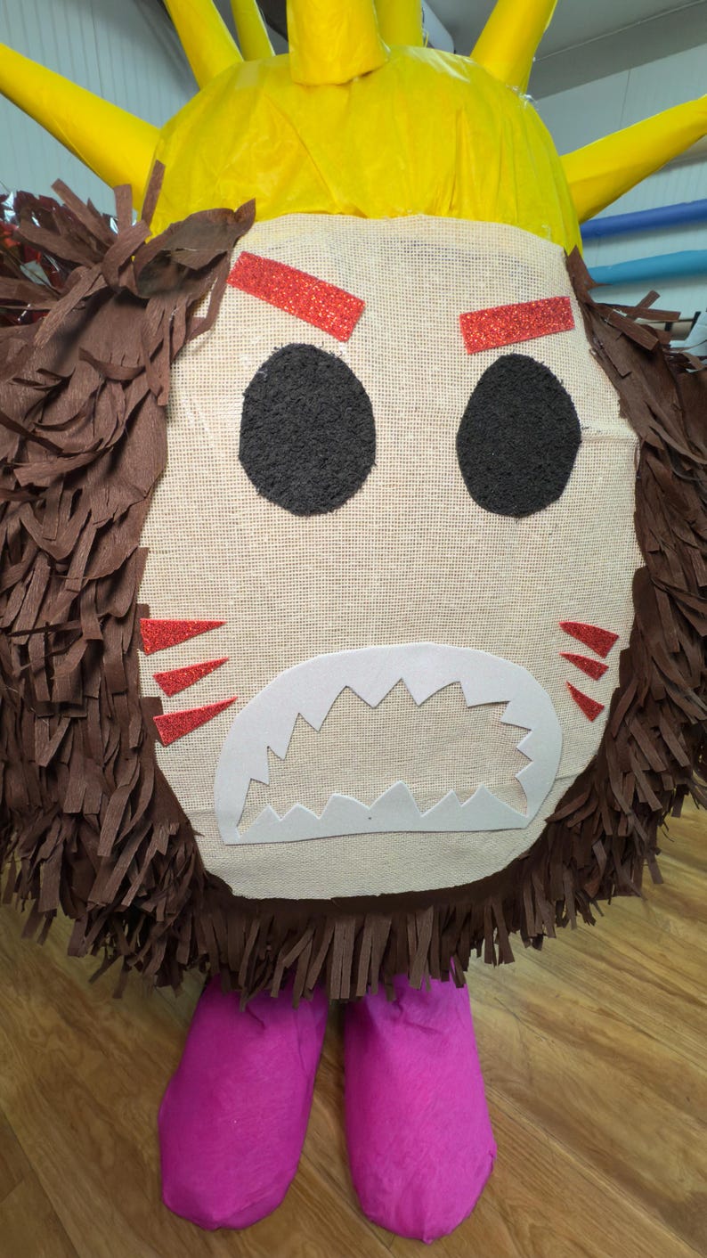 Kakamora Pinata - Etsy