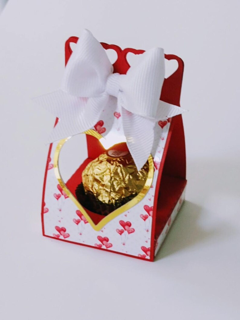 Valentine's Chocolate Box Holder Template: SVG & Studio (digital ...